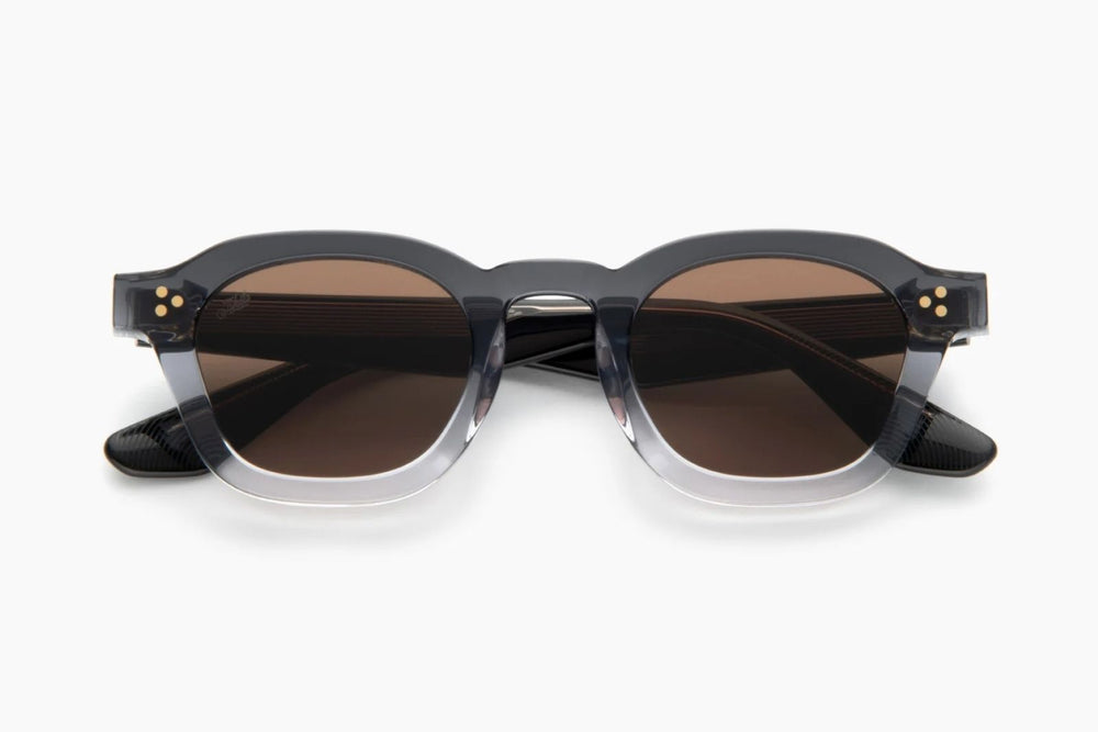 Akila | Logo in Black Sunglasses - twelvesixtynine